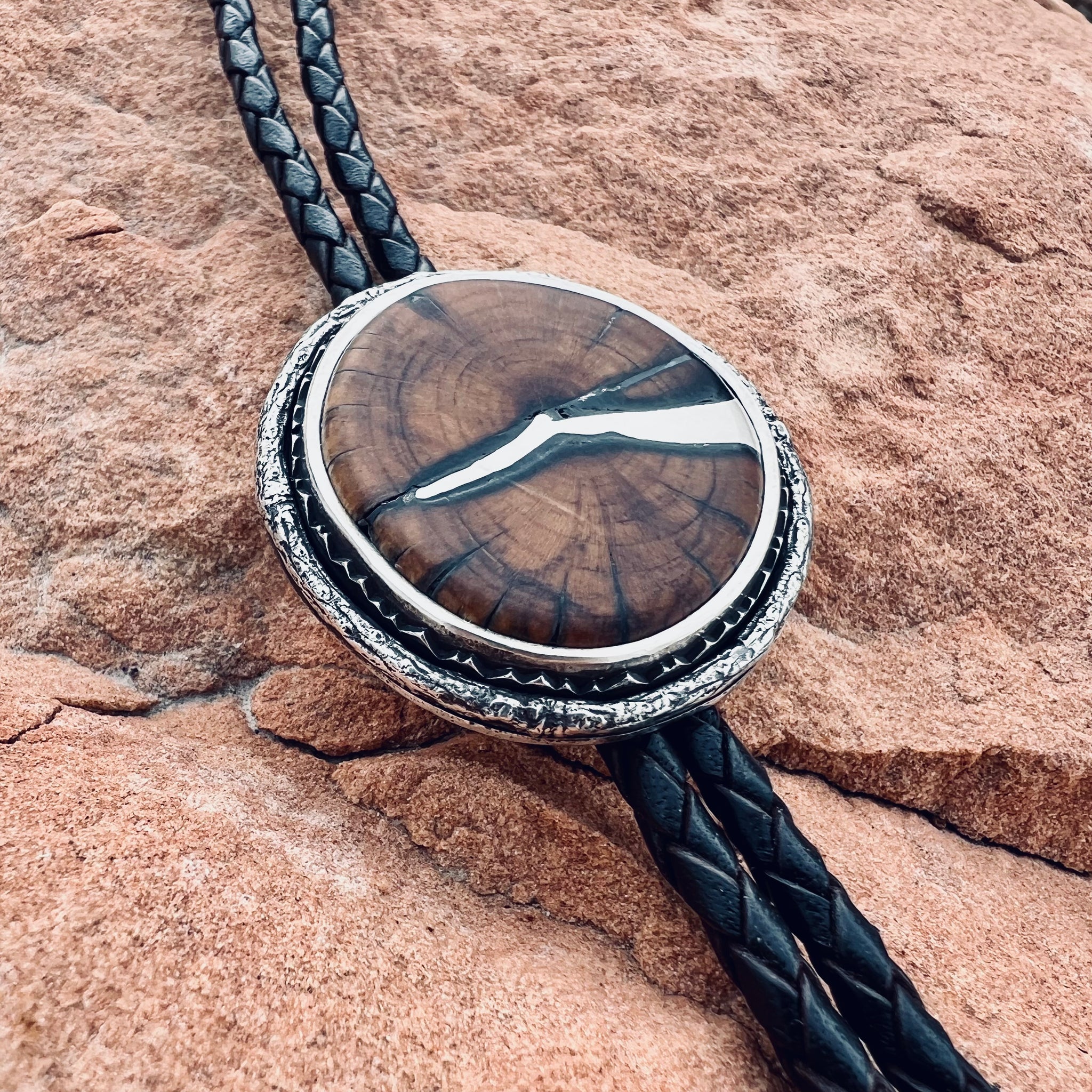Wood kintsugi bolo | Bolos | Scott James Jewelry